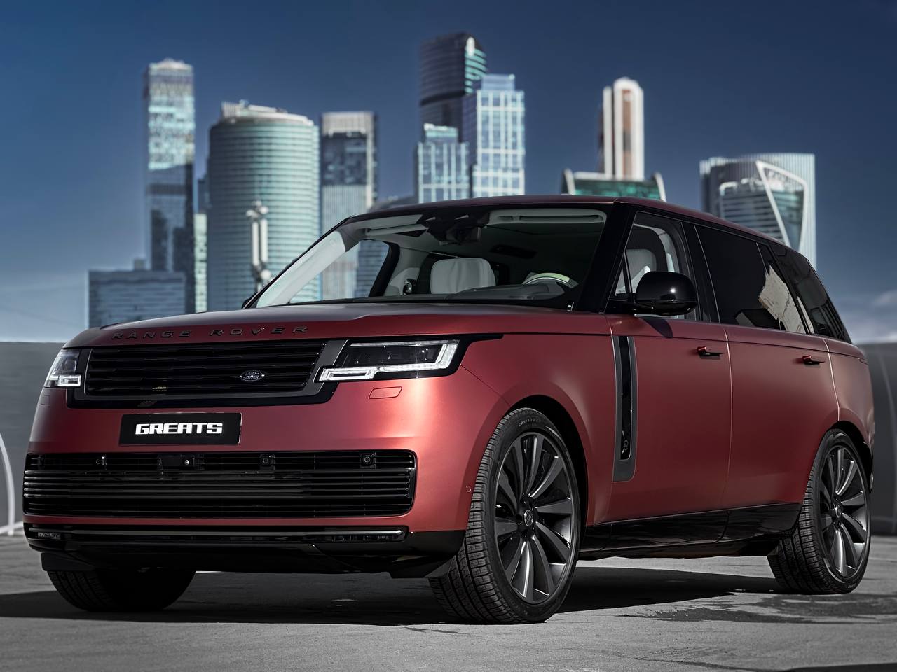 Купить Land-Rover Range Rover LWB SV 4.4 (615 л.с.) Красный матовый ...